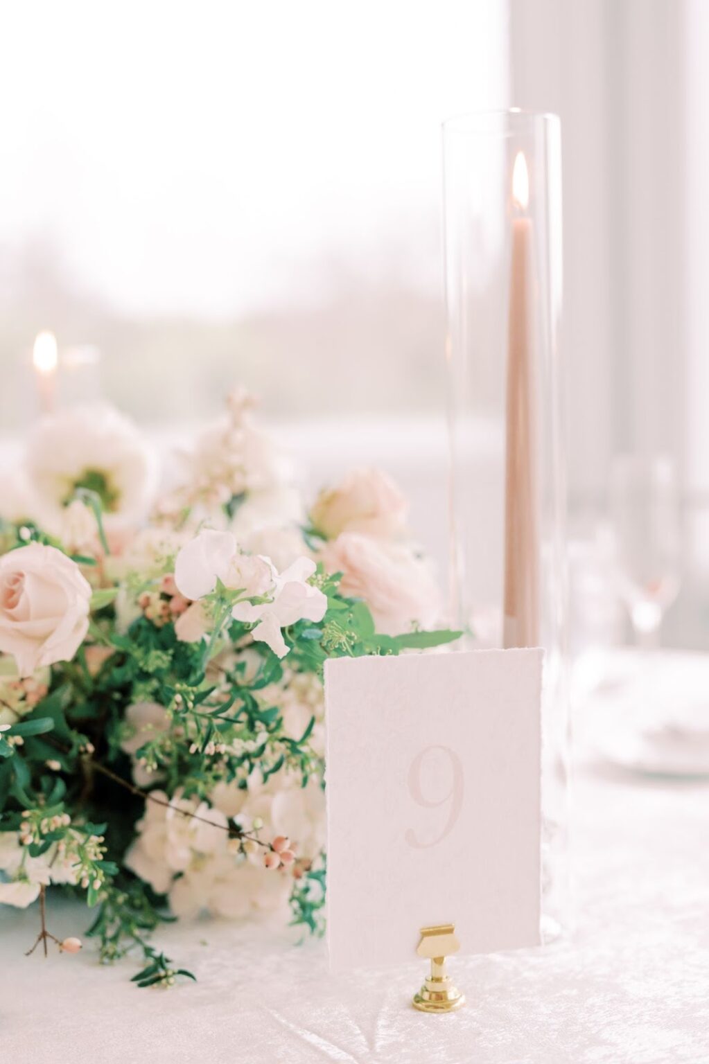 Elegant Wedding Centerpieces: 5 Innovative Design Ideas
